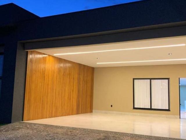 CASA DE ALTO PADRÃO COM 3 SUITES À VENDA – PONTE ALTA