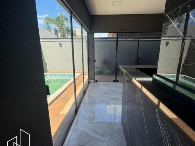 Casa de alto padrão com 3 suítes e 4 vagas no Residencial Maria Júlia, São José do Rio Preto SP: a o