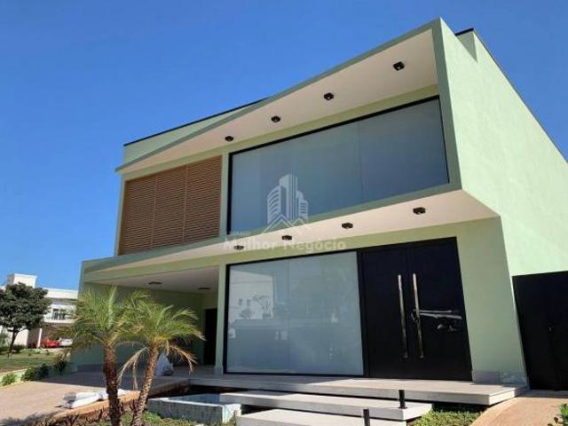 Casa de Alto Padrão com 3 suítes no condomínio Vila Lobos em Paulínia SP