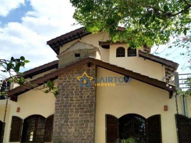 Casa de Alto Padrão com Vista para a Pedra Grande no Retiro das Fontes em Atibaia