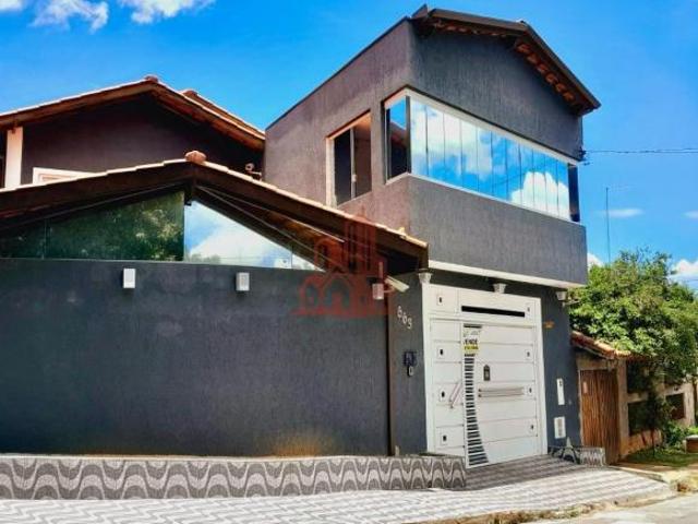 Casa de Alto Padrão com Automação e Lazer Completo