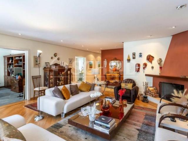 Casa de alto padrão com lazer completo e exclusivo, no Jd. Marajoara