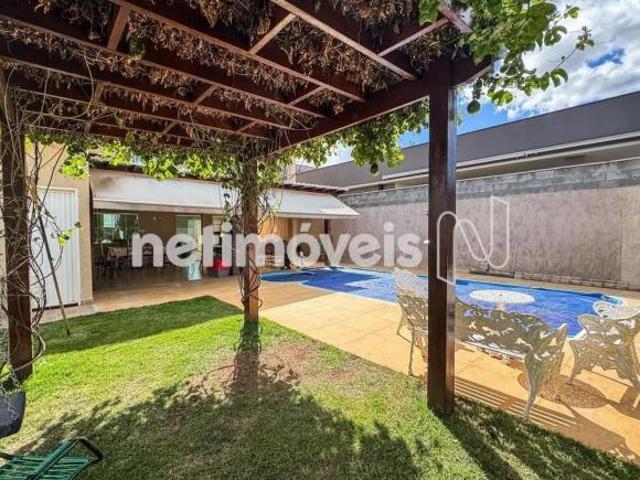 Casa de Alto padrão Com piscina Alto da Boa Vista