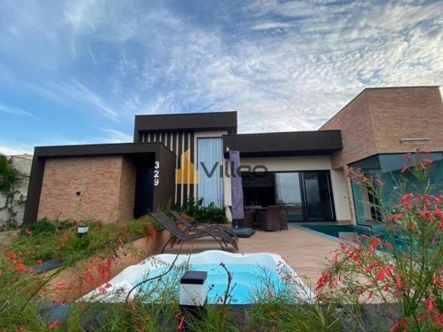 Casa de Alto Padrão com Piscina e 3 Suítes Condomínio Villagio Ipanema 1 Araçoiaba da Serra