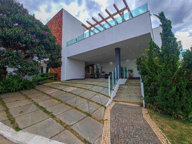Casa de alto padrão com piscina e jacuzzi, Residencial Gran Park Vespasiano/MG