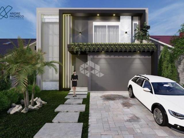 Casa de Alto Padrão com Piscina, 3 suítes e 230 m² privativos
