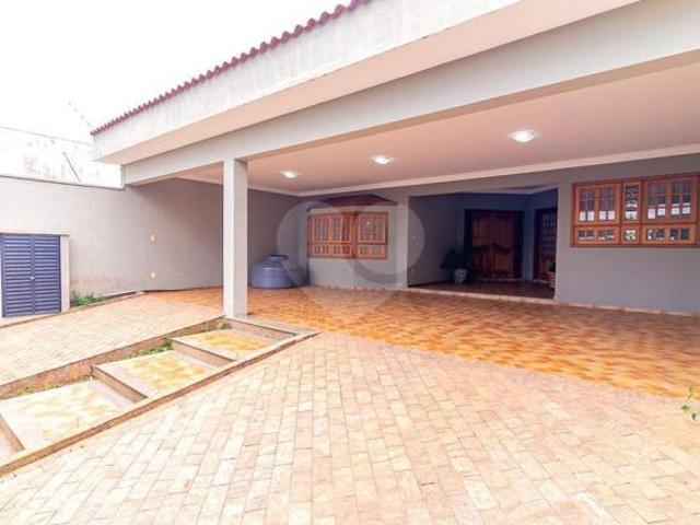 Casa de Alto Padrão com Suítes e Móveis Planejados no Presidente Médici – Itu/SP