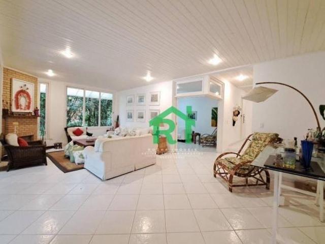 Casa de Alto Padrão, Condomínio Fechado, 5 Suítes, 3 Vagas, Lazer, Enseada, Guarujá/SP
