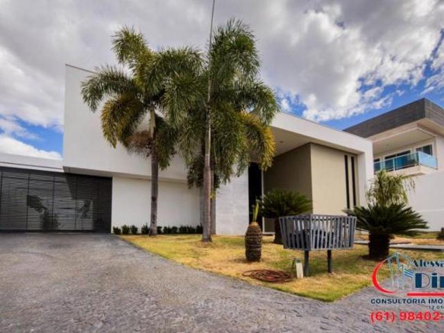 Casa de Alto Padrão Condomínio Solar de Brasília com Habite se regularizado
