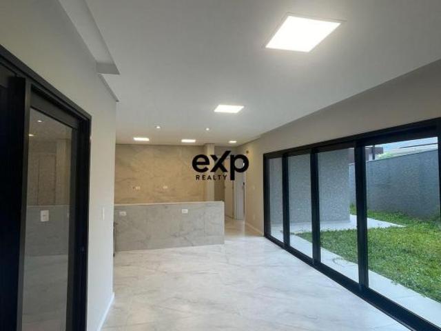 Casa de Alto Padrão | Conforto, Integração e Excelente Localização