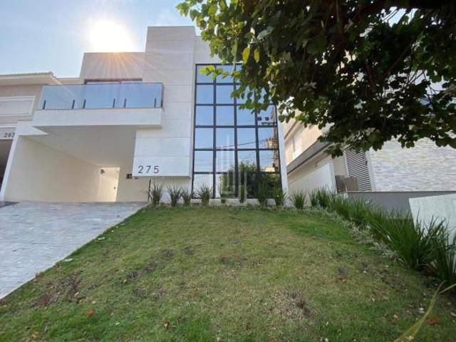 Casa de alto padrão disponível para venda no Condominio Terras Alpha I em Foz do Iguaçu