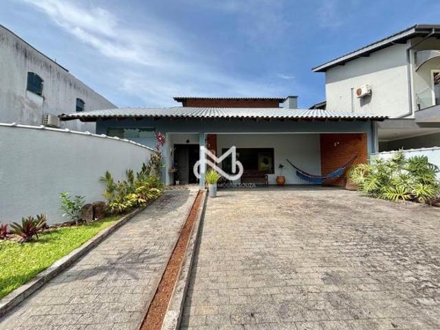 Casa de Alto Padrão em Maitinga, Bertioga/SP