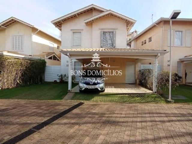 Casa de Alto Padrão em Condomínio: 3 quartos, 1 suíte, 3 salas, 4 banheiros, 4 vagas, 204,65m² Jar
