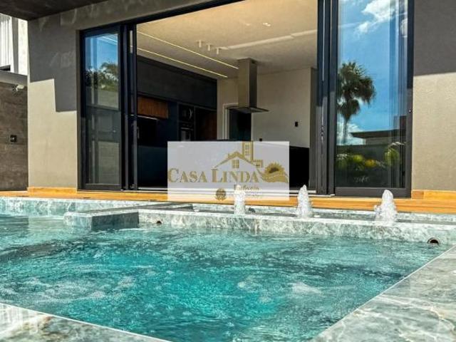 Casa de Alto Padrão em Condomínio 3 Quartos, 3 Suítes, 2 Salas, 4 Vagas Jardim Vila Paradiso, In