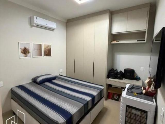 Casa de alto padrão em condomínio: 3 quartos, 3 suítes, 3 salas, 4 banheiros, 4 vagas São José do
