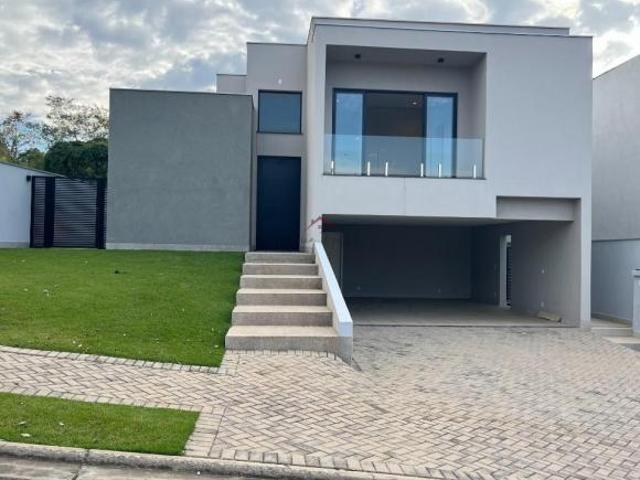 Casa de alto padrão em condomínio, 3 suítes e 4 vagas em Alphaville Nova Esplanada, Votorantim SP!