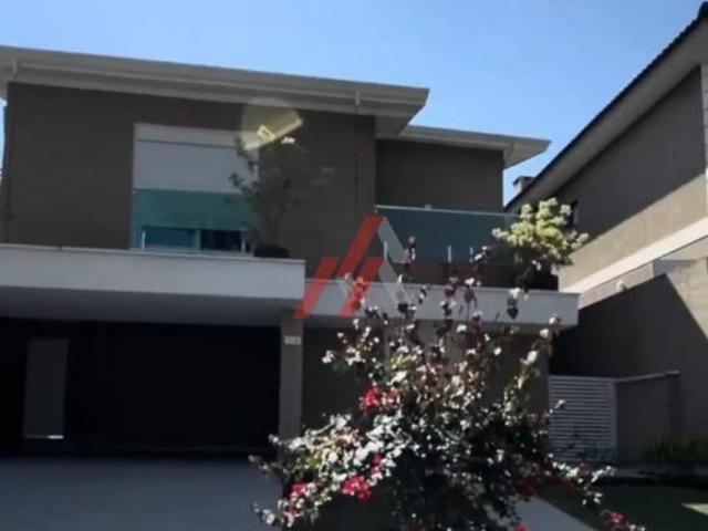 Casa de alto padrão em condomínio, 4 quartos, 2 suítes, 3 salas, 2 vagas, 315m² em Alphaville, Santa