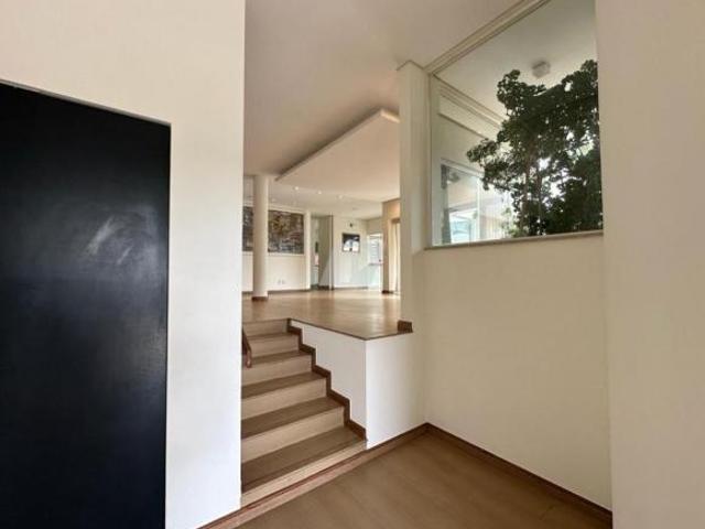 Casa de alto padrão em condomínio 4 quartos, 2 suítes, 3 salas, 6 banheiros, 6 vagas na Terras de