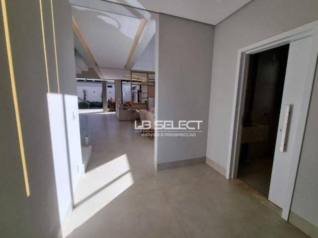 Casa de alto padrão em condomínio com 3 dormitórios à venda, 260 m² por R$ 2.400.000 Uberlândia/MG