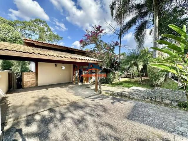 Casa de alto padrão em condomínio à venda em Carapicuíba SP, Pousada dos Bandeirantes: 5 quartos, 3