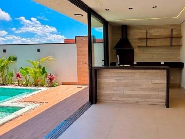 Casa de alto padrão em condomínio à venda em Indaiatuba SP com piscina: 3 quartos, 3 suítes, 1 sala