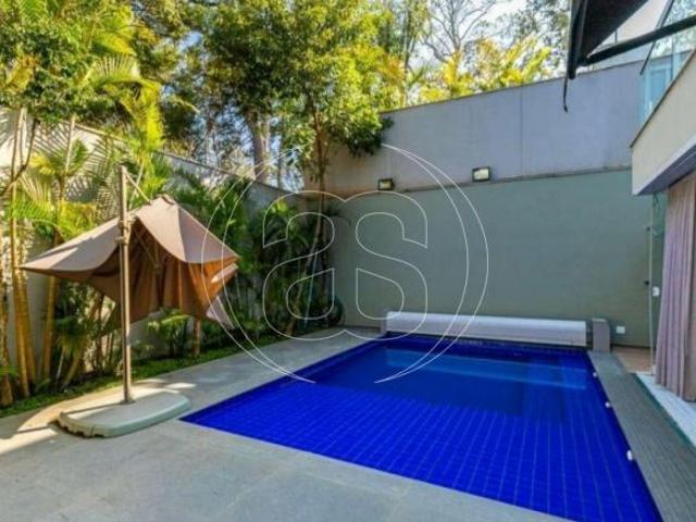 Casa de Alto Padrão em condomínio à venda ou locação Granja Julieta, São Paulo SP