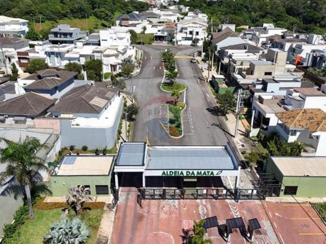 Casa de Alto Padrão em Condomínio Aldeia da Mata Votorantim SP