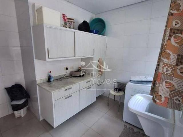CASA DE ALTO PADRÃO EM CONDOMÍNIO FECHADO
