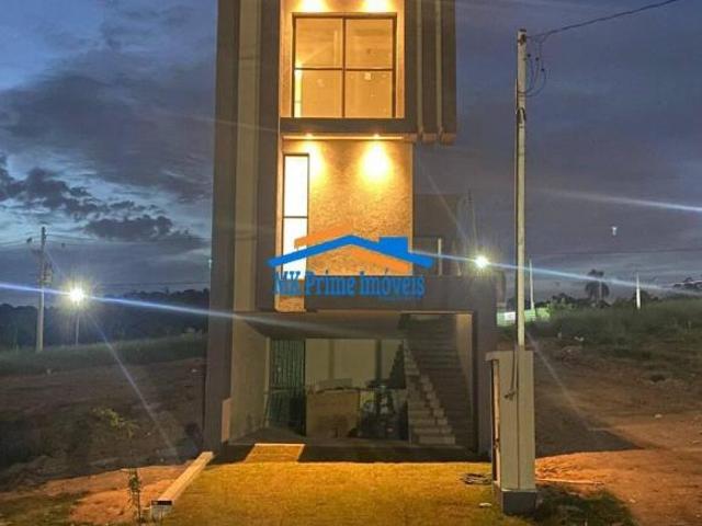 Casa de Alto Padrão em Condomínio Fechado – Club Life – 3 Dorms 1 Suíte