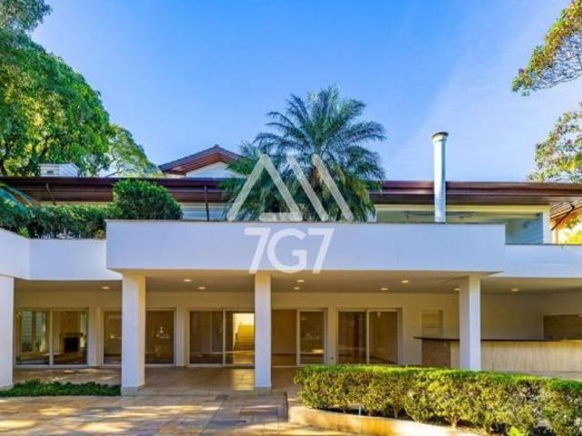 CASA DE ALTO PADRÃO EM CONDOMÍNIO FECHADO NO ALTO DA BOA VISTA