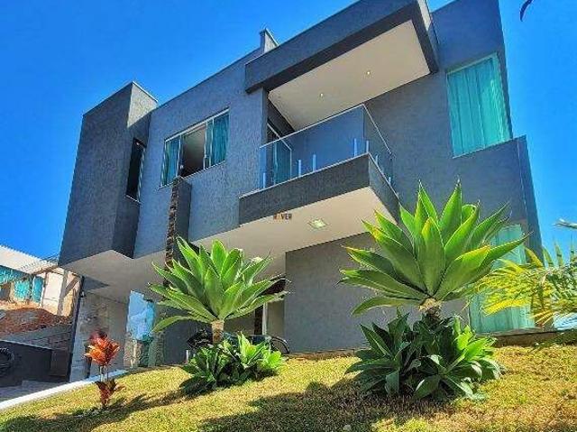 Casa de alto padrão em condomínio Ouro Verde Betim