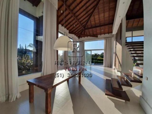 Casa de alto padrão em condomínio no Belém Novo, Porto Alegre RS: 3 quartos, 3 suítes, 5 salas, 2 ba