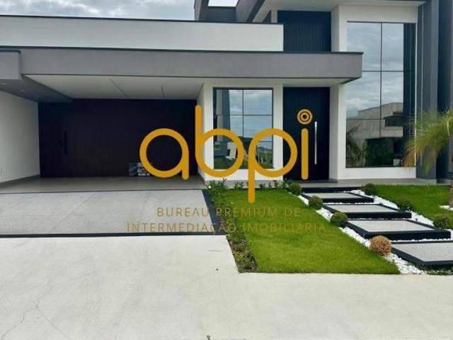 Casa de alto padrão em condomínio no Jardim Residencial Dona Maria Candida, Indaiatuba SP: 3 quartos