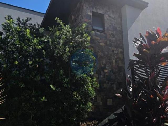 Casa de alto padrão em condomínio no Jardim Residencial Dona Maria José, Indaiatuba SP 3 suítes, 2