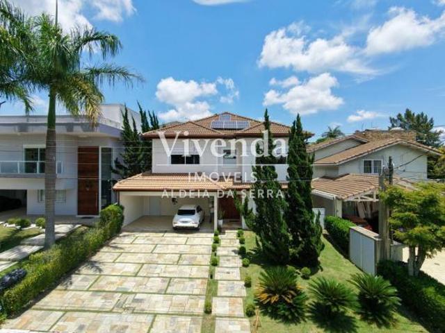 Casa de alto padrão em condomínio nobre 4 suítes, piscina aquecida e automação completa