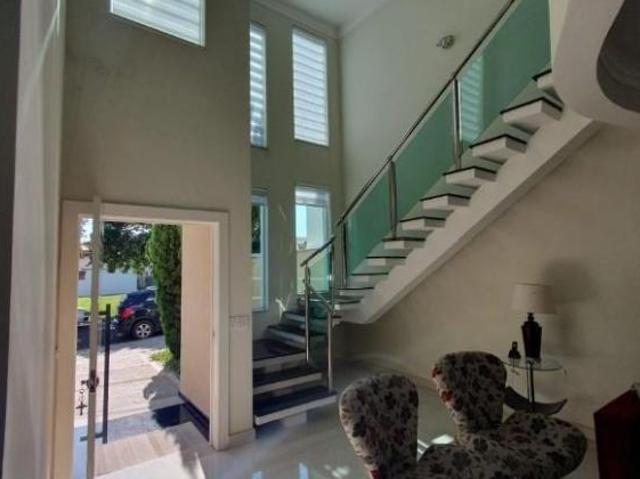 Casa de alto padrão em condomínio na Granja Olga II, Sorocaba SP: 3 quartos, 3 suítes, 4 salas, 5 ba