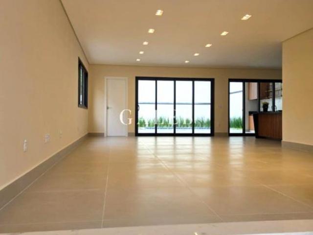 Casa de alto padrão em condomínio na Nova Gardênia, Atibaia SP:, 3 suítes, 3 salas, 2 vagas, 360m²