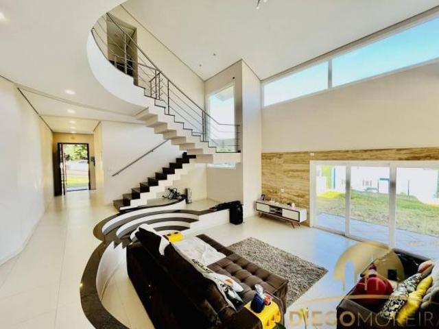 Casa de alto padrão em condomínio Serra da Estrela LUXO e CONFORTO