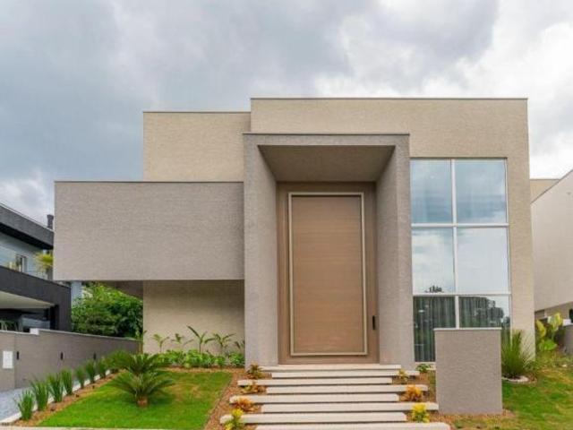 Casa de Alto Padrão em Condomínio – Paysage Evergreen