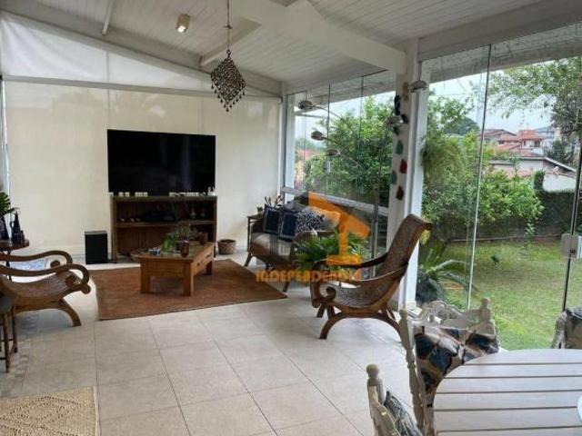 casa de alto padrão em Jandira. Oportunidade