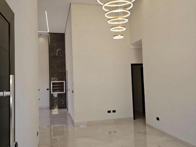 Casa de alto padrão em Sarandi