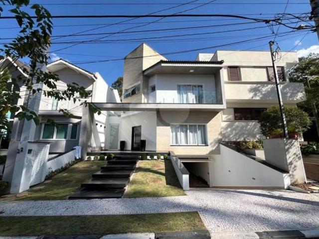 Casa de Alto Padrão em um dos condomínios mais cobiçados da Zona Norte!