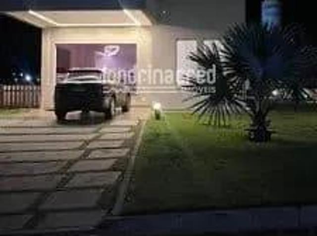 Casa de alto padrão em 1º de Maio com 3 quartos, suíte master, piscina, sauna, espaço gourmet e aces