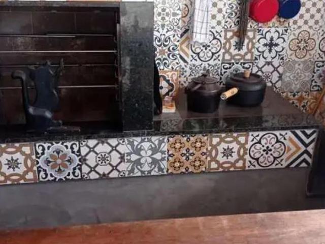 Casa de Alto Padrão Esquina com Rua do Lazer