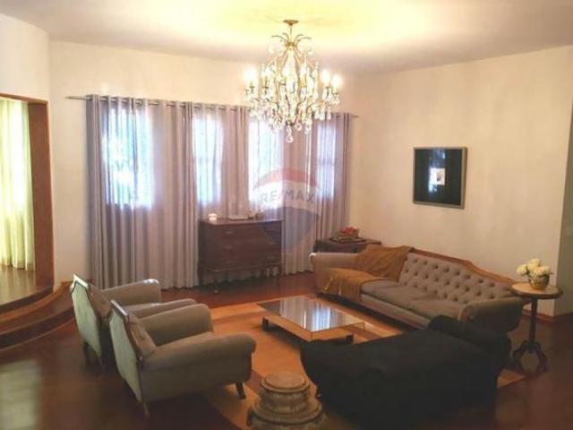 Casa de alto padrão para venda e locação em Artur Nogueira/SP