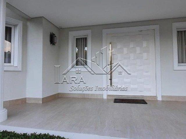 CASA DE ALTO PADRÃO PARA VENDA NO ARUJA