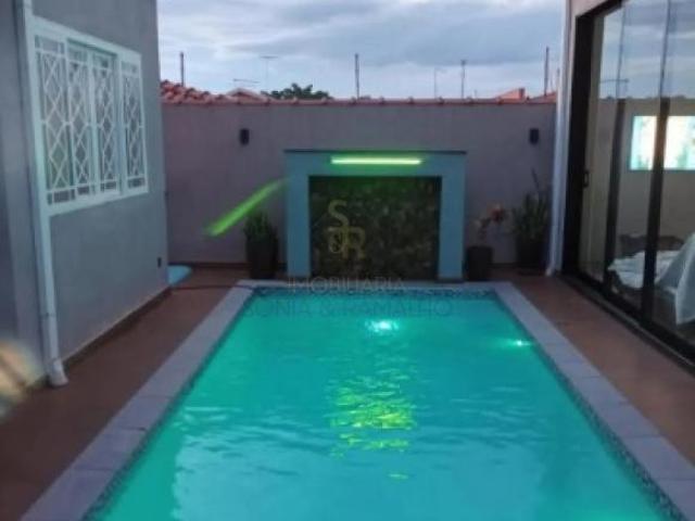 Casa de alto padrão para venda no Bairro Ribeirania, em Ribeirão Preto/SP