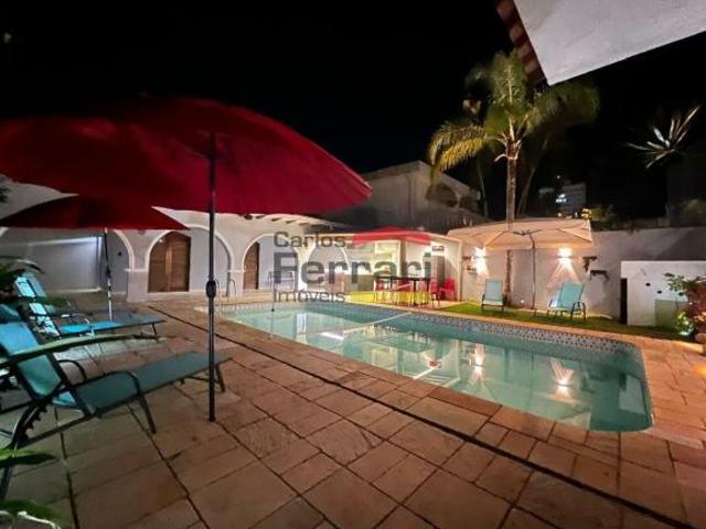 Casa de Alto Padrão Porteira Fechada
