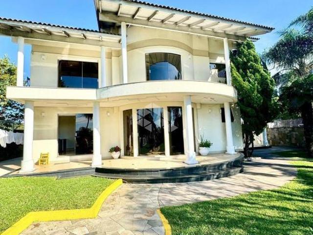 Casa de Alto Padrão semimobiliada à venda no bairro Esplanada, Caxias do Sul/RS
