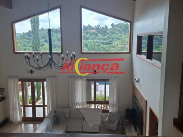 CASA DE ALTO PADRÃO 1000M²